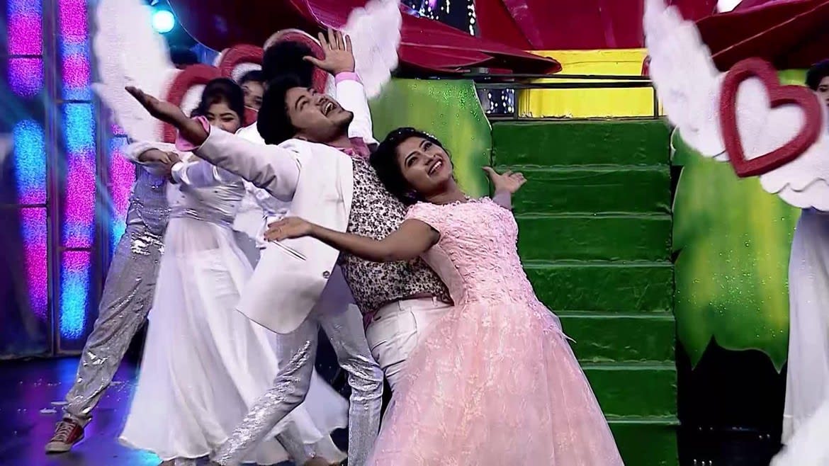 Watch dance-jodi-dance-2018 only on Watcho