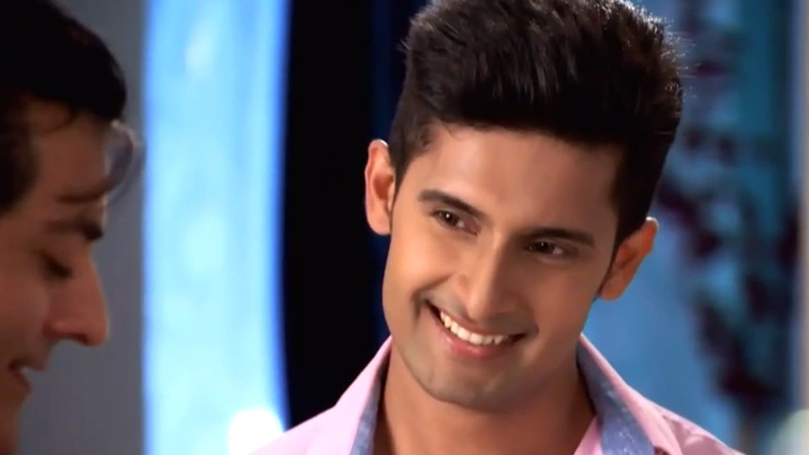 Stream jamai-raja Online | Watcho